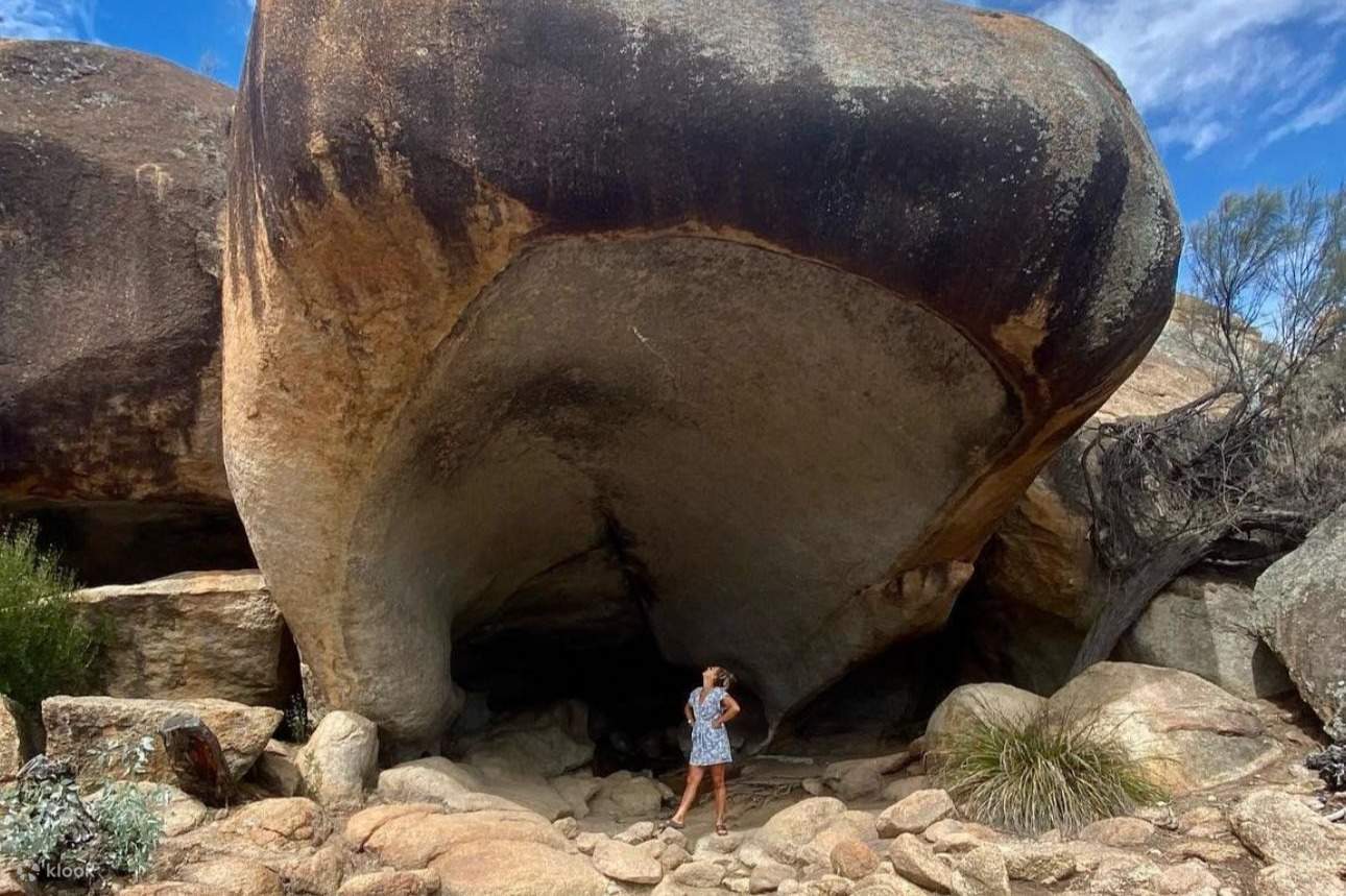 Wave Rock Day Tour Mandarin Guide - Klook United States