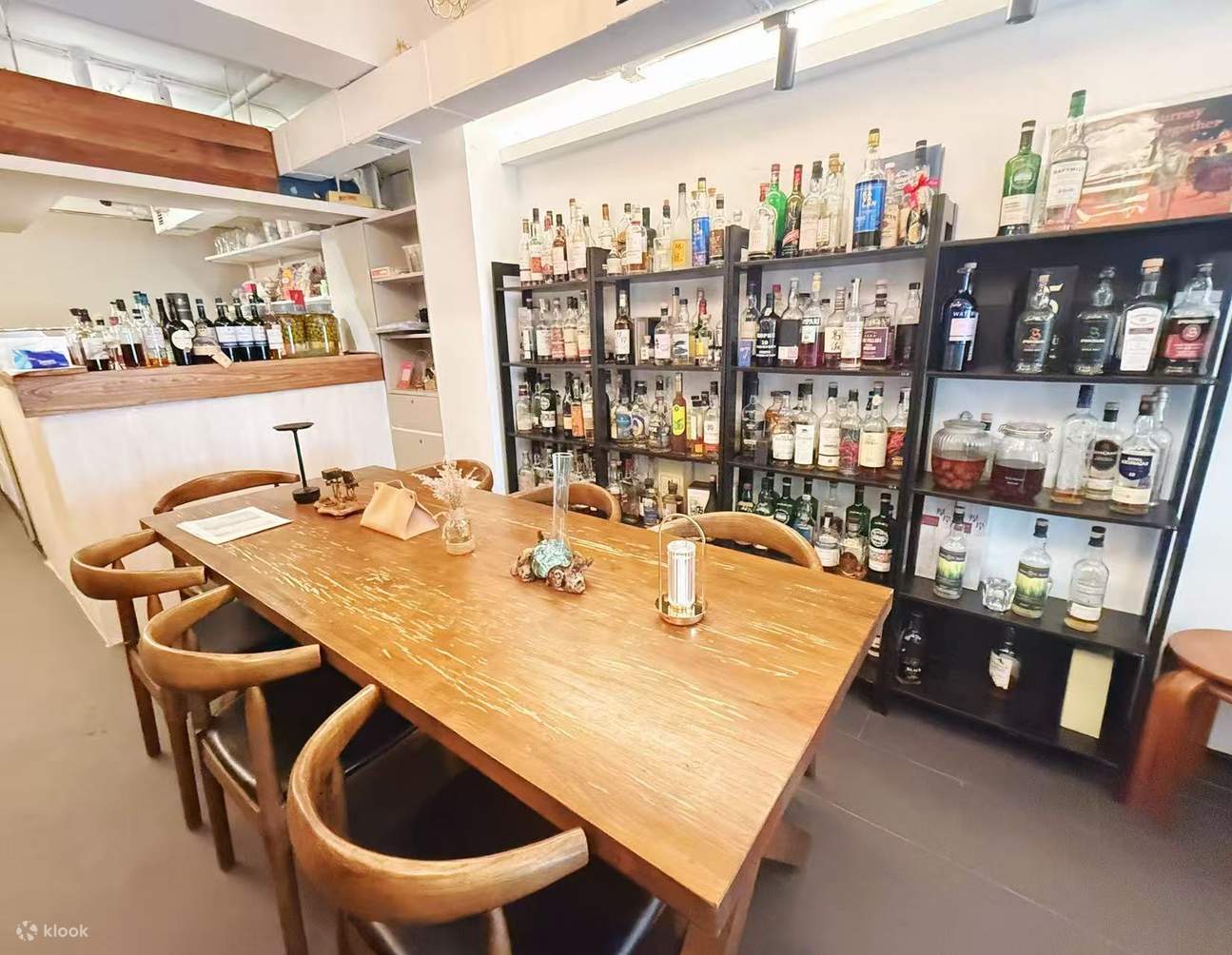 Caviar, mullet roe and Spanish ham - The art of whisky pairing - Klook ...