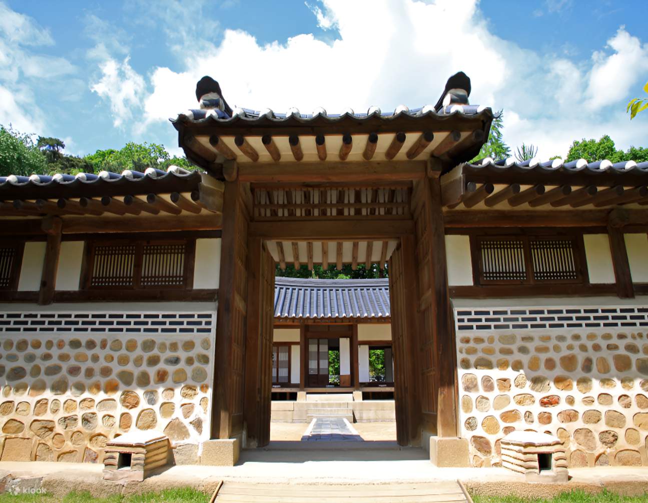 [Seoul] Gangnam Time Travel - Royal Tombs to Starfield Library - Klook ...