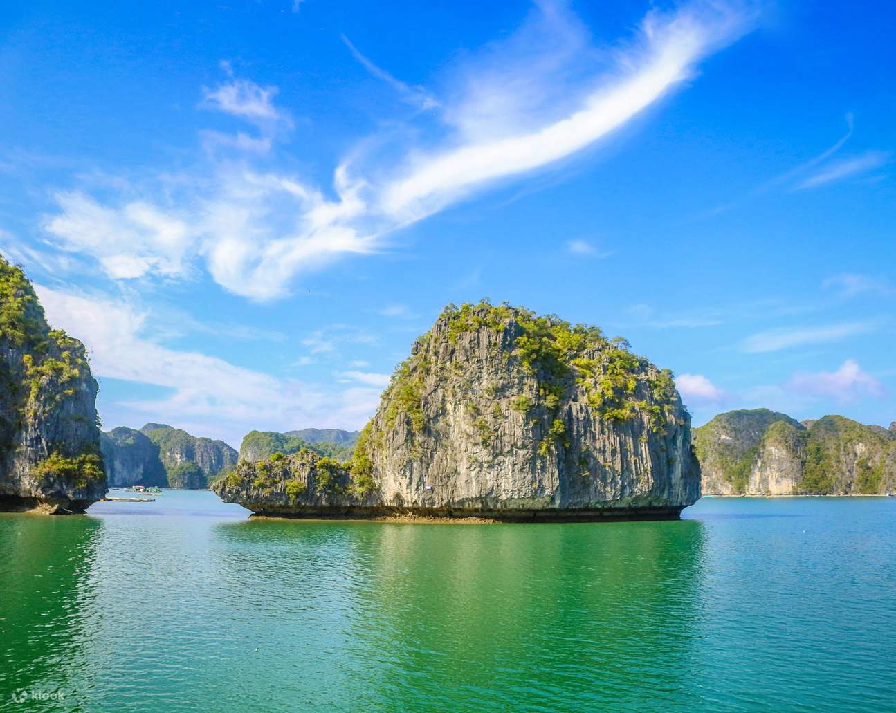 2D1N Explore Ha Long Bay & Lan Ha Bay by Luxury Skyway Cruise - Klook ...