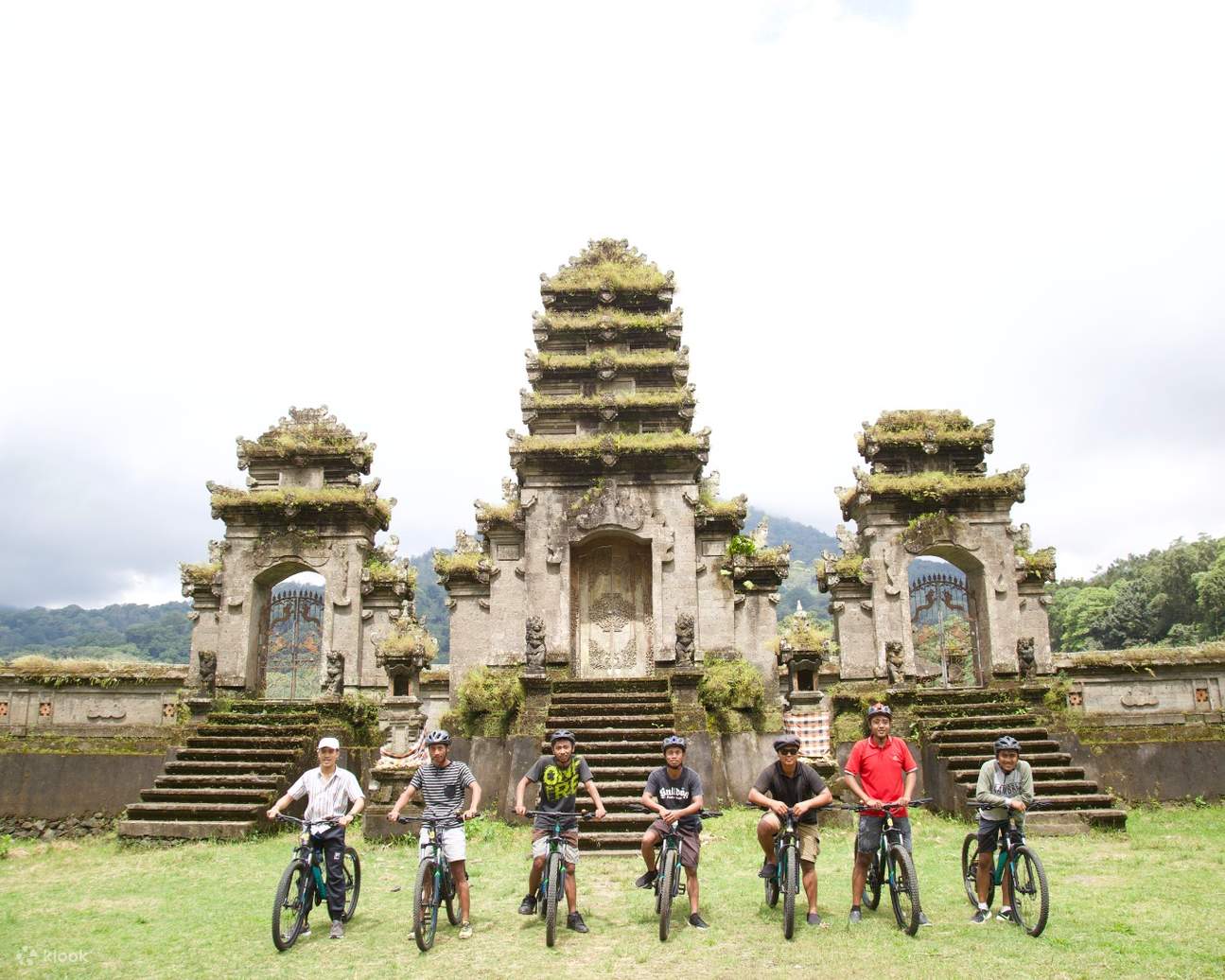 Tour Bersepeda Danau Tamblingan di Bali Utara - Klook Indonesia