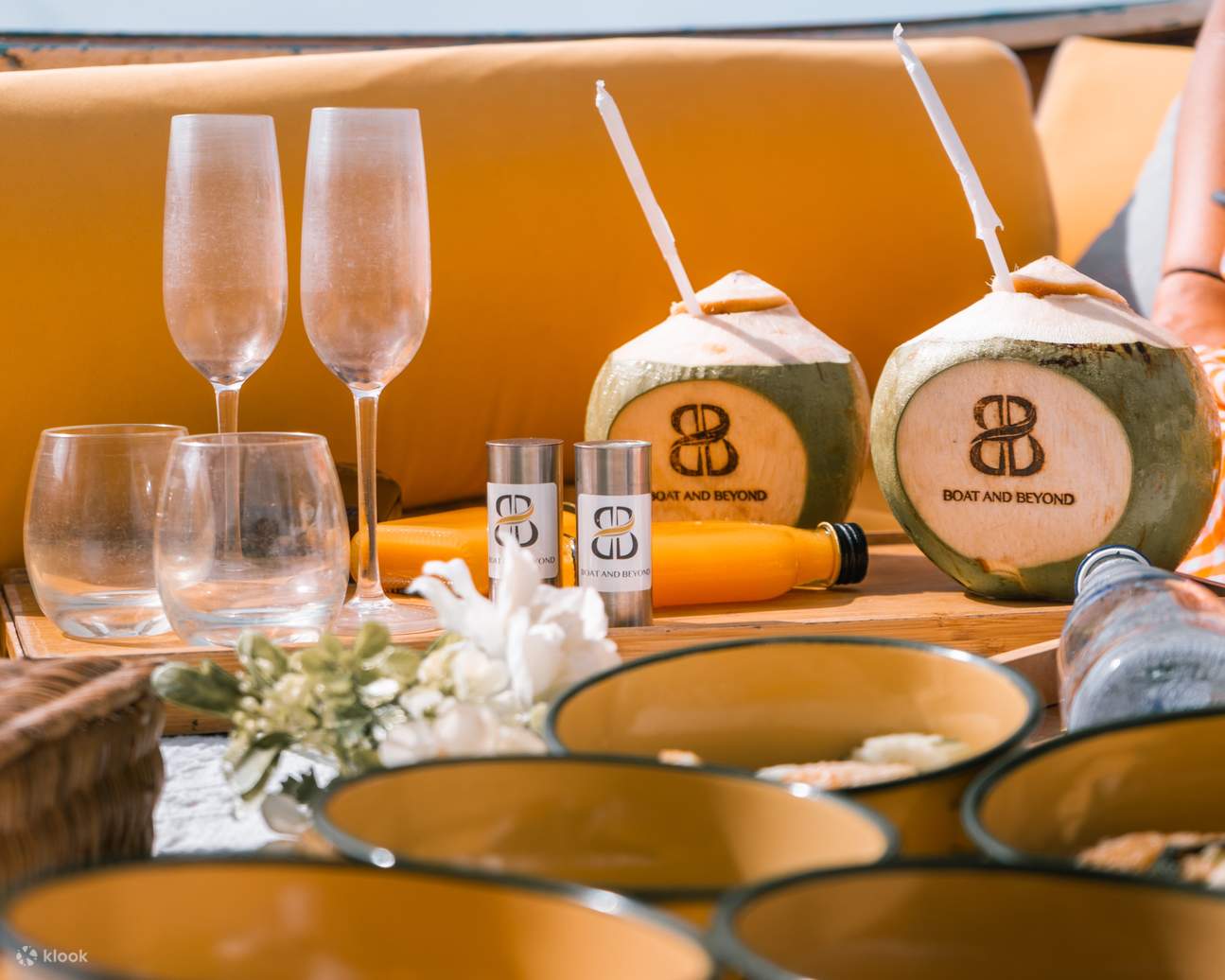 Perahu Ekor Panjang Mewah Pribadi ke Pulau Rang dan Kai dengan Kapal ...