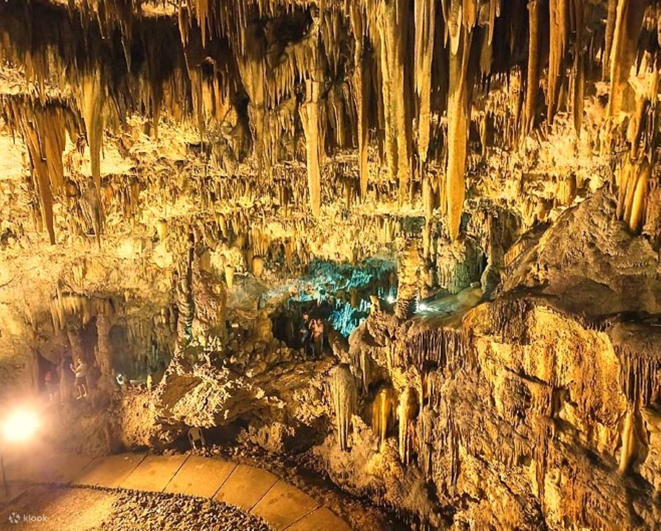 The Caves Tour: Melissani Lake & Drogarati Cave - Klook Singapore