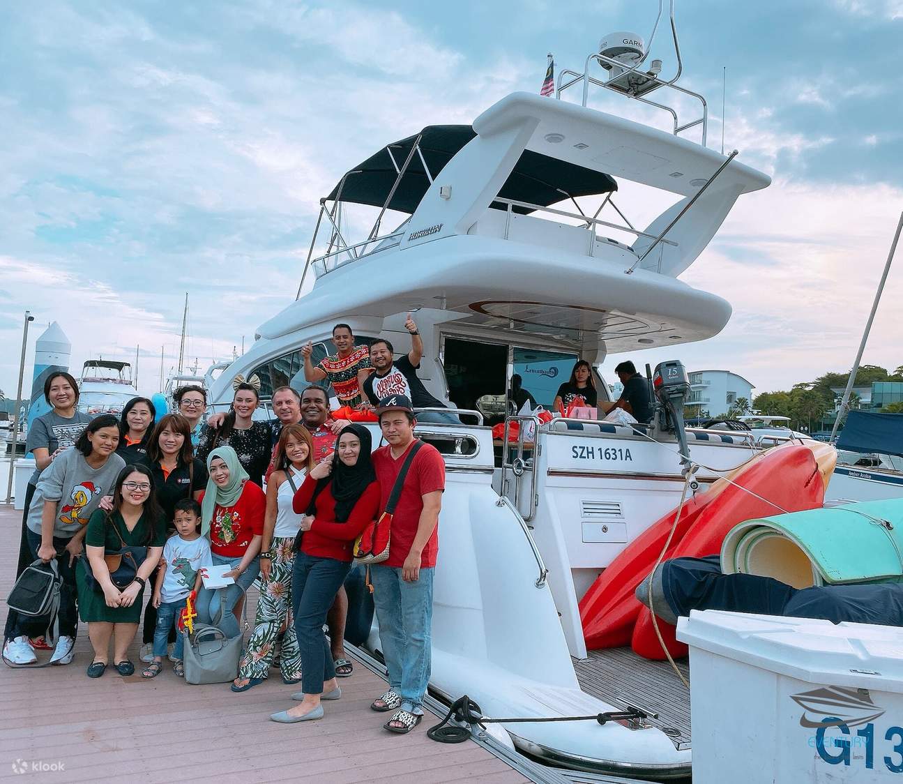 Sewa Perahu Kepulauan Selatan yang santai dengan Island Yacht - Klook ...