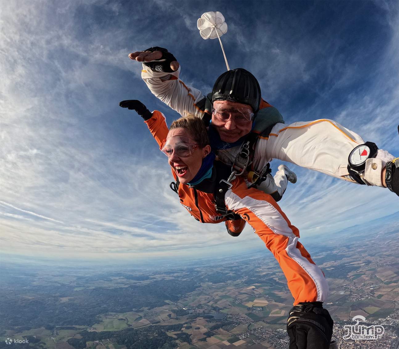 Best Tandem jump in Prague - Tandem skydiving - Klook, Vereinigte Staaten
