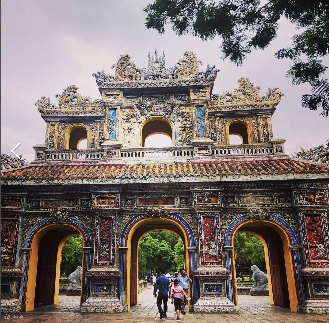 Hue Walking tour to Imperial City and Dong Ba Market - Klook