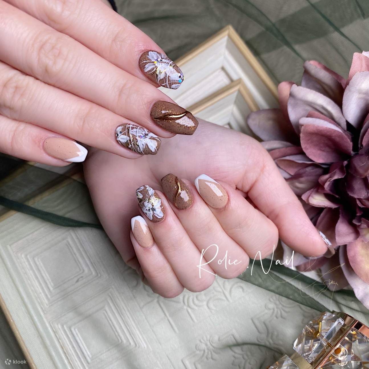 Rolie Nail Packages in Tsim Sha Tsui - Klook