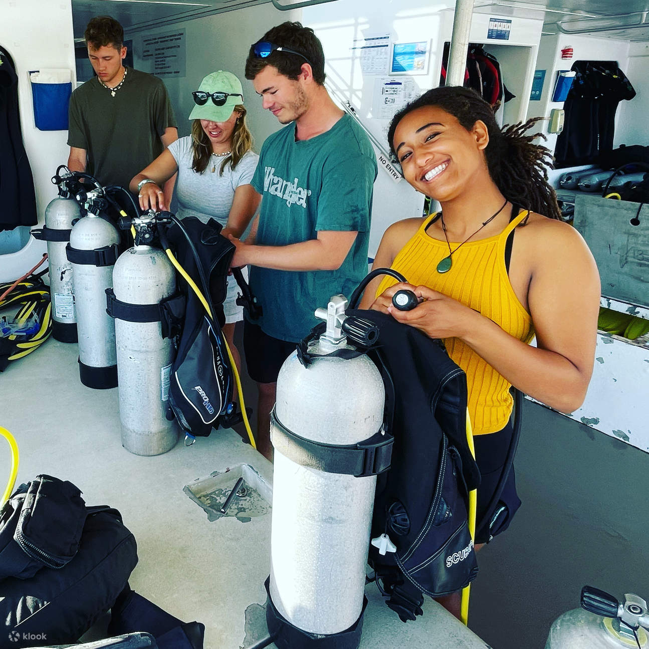 Explore the Depths: PADI Advanced Open Water Diver in Port Douglas with ...
