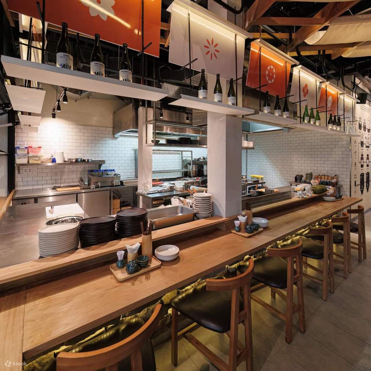 Sake Tasting & Food Pairing Experience at MUA Taproom Saigon - Klook ...