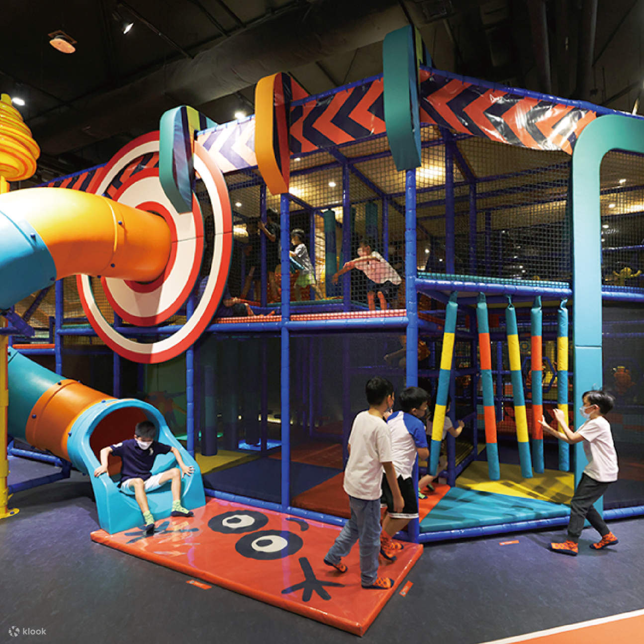 Sooper Yoo x Whizpa - Family Fun Day 26 มี.ค. 2566 | เคนเนดี้ ทาวน์ ...