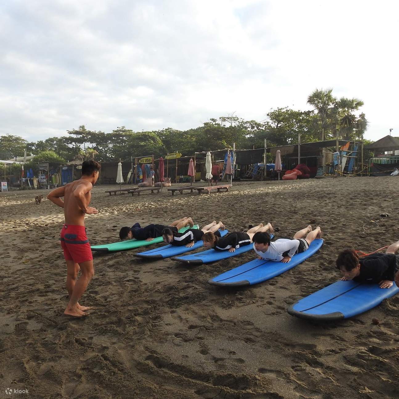 Surfing Lesson in Canggu Bali With Korean-Speaking Instructor - Klook ...