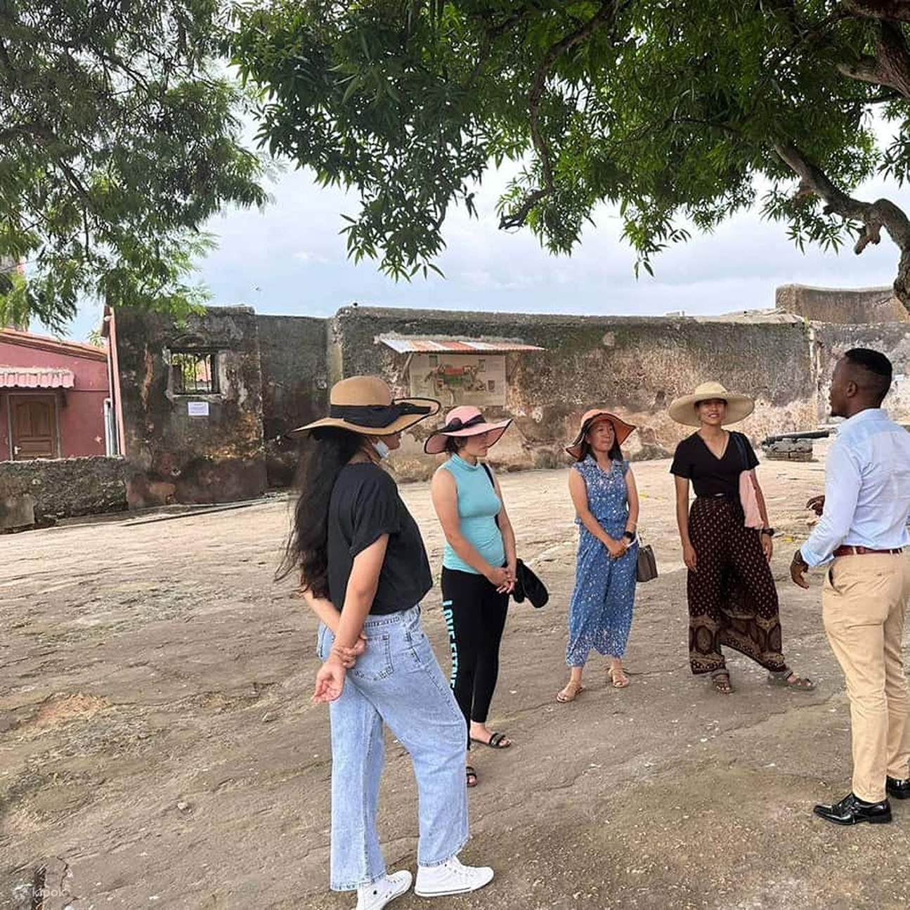 Mombasa: Recorrido a pie guiado por el patrimonio de la ciudad con paseo en Tuk Tuk - Klook ...