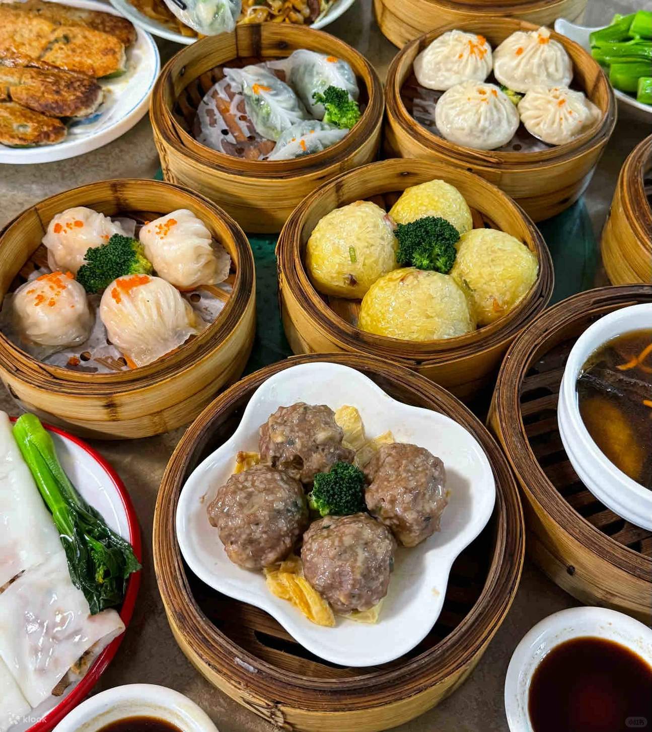 One-day tour from Guangzhou to Foshan Ancestral Temple, Lingnan World ...