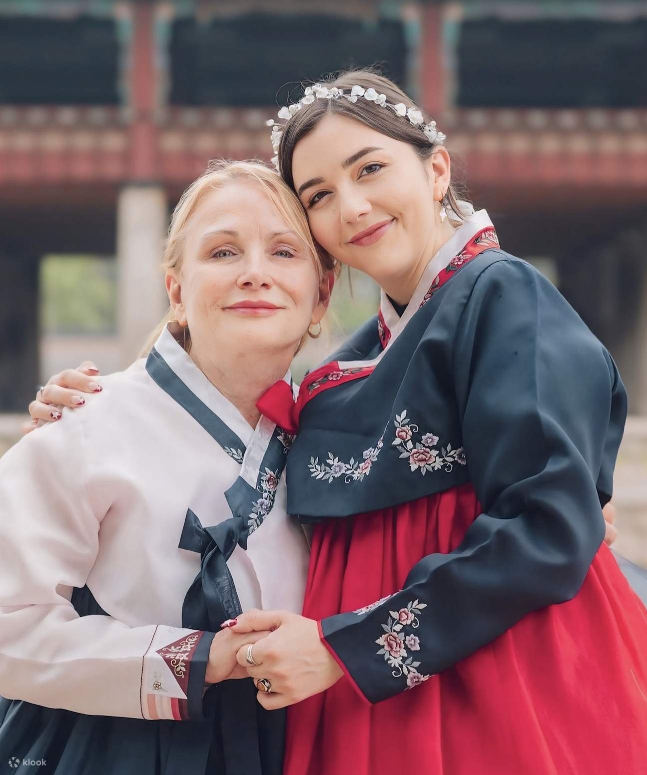 Hanbok Rental with Hair Styling at Jinhanbok Gyeongbokgung - Klook New ...