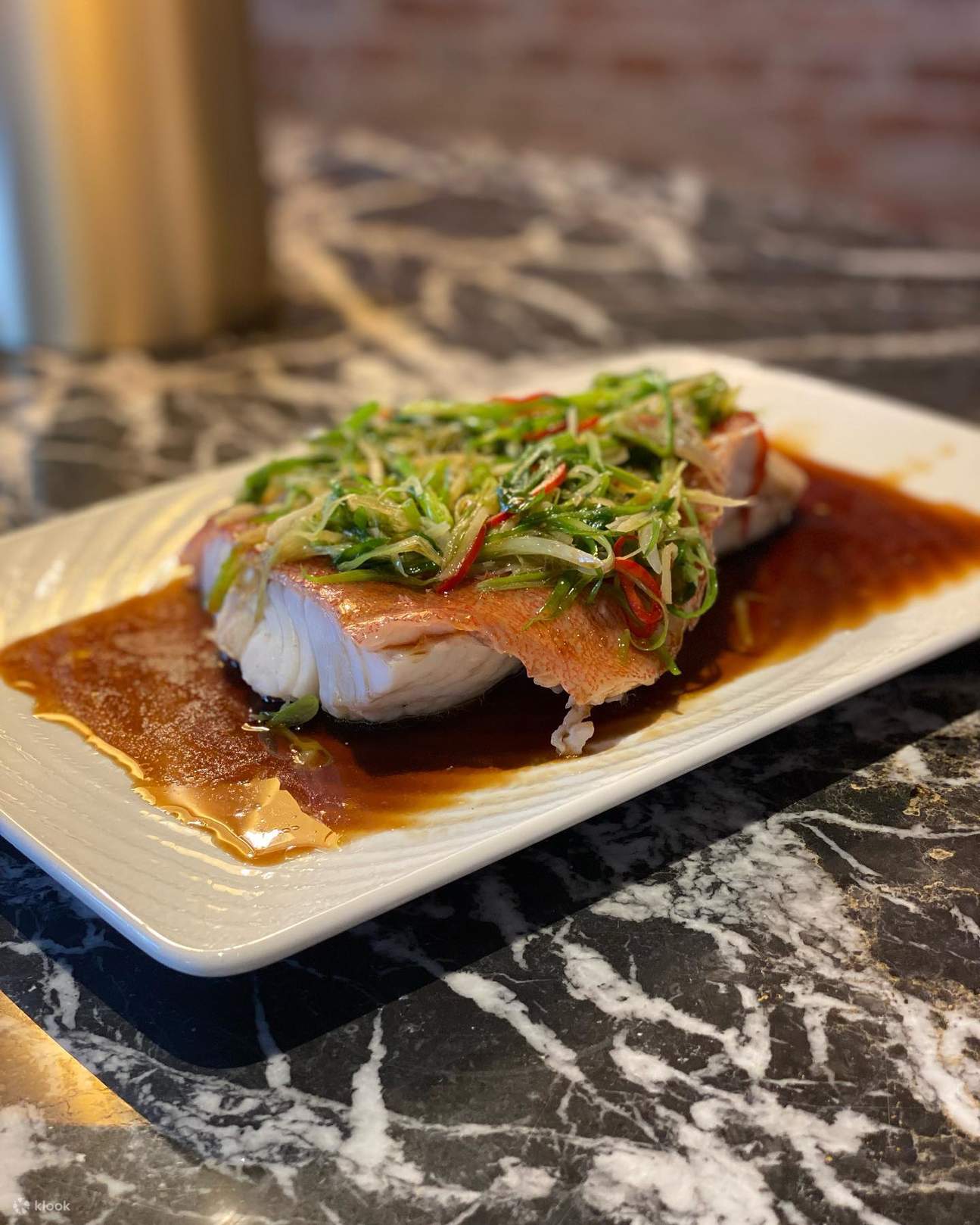 Man Fu Lou Cuisine Hongkongaise Authentique (Si Phraya) - Klook États-Unis