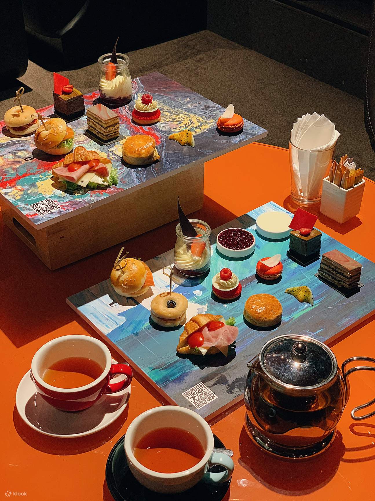 Afternoon Tea Set or Happy Hour "Between the Bun" at Le Méridien Saigon ...