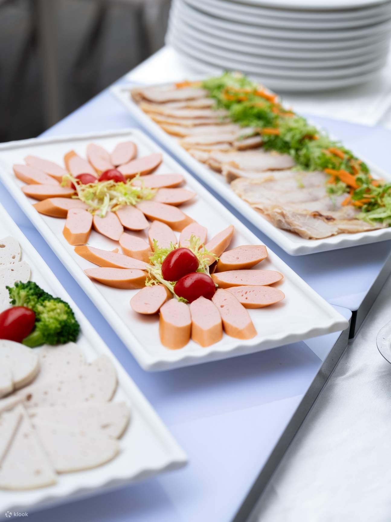 Symphony of Lights Semi Dinner Buffet - Klook United States