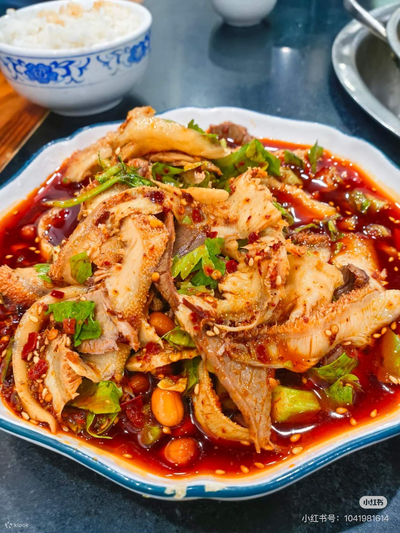 Tipsy Tour: Tur Malam Makanan dan Anggur Asli Chengdu - Klook Indonesia