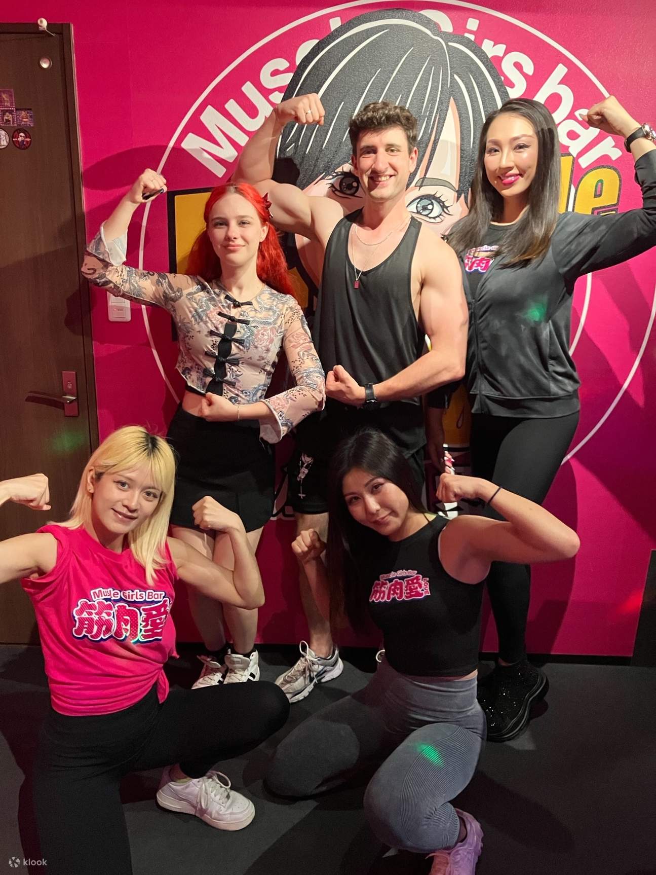Muscle Girl Bar・The charm of muscle show (Osaka) - Klook Hong Kong