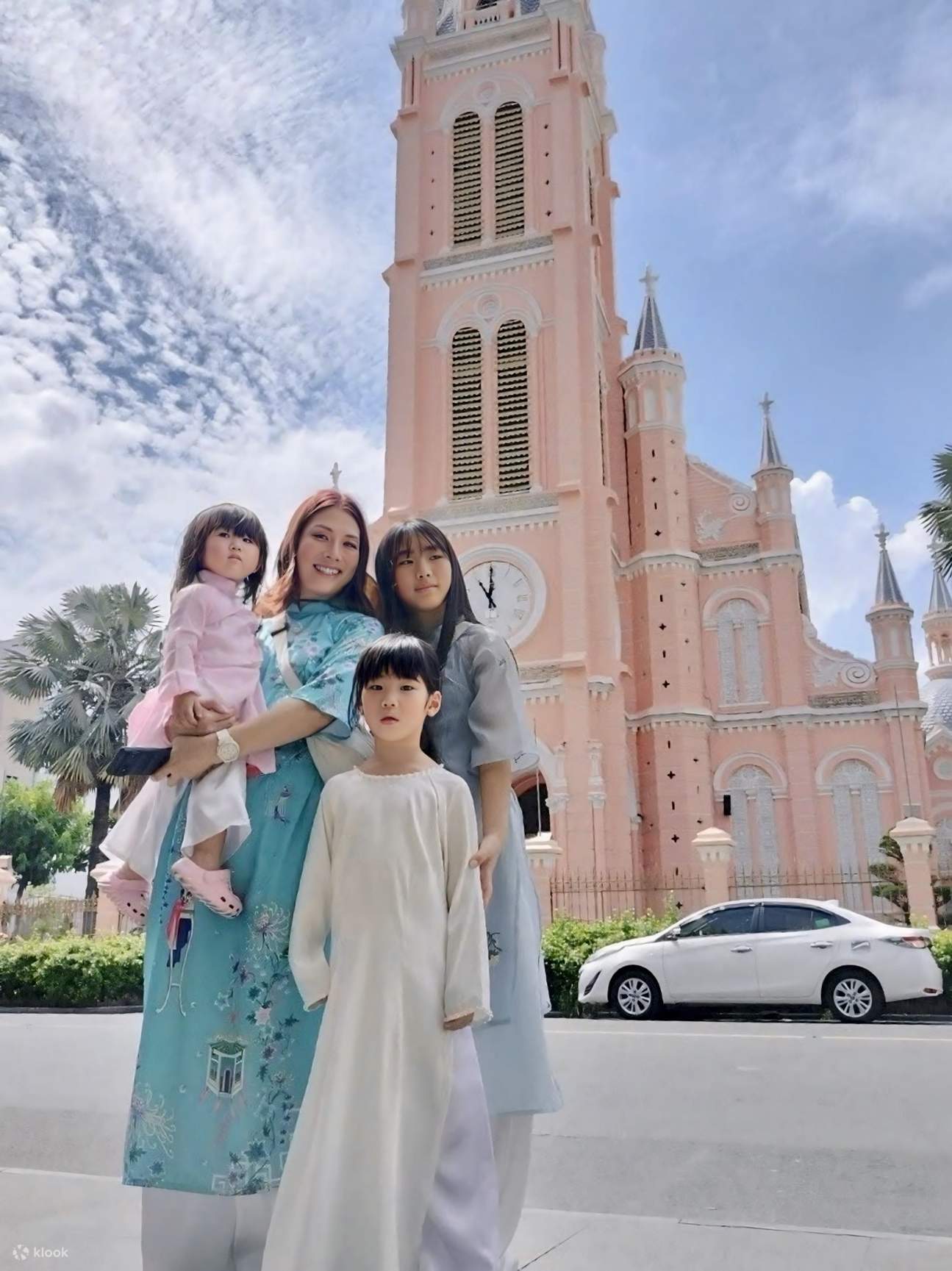 Ao Dai Experience with Iconic Instagram Tour in Saigon - Klook