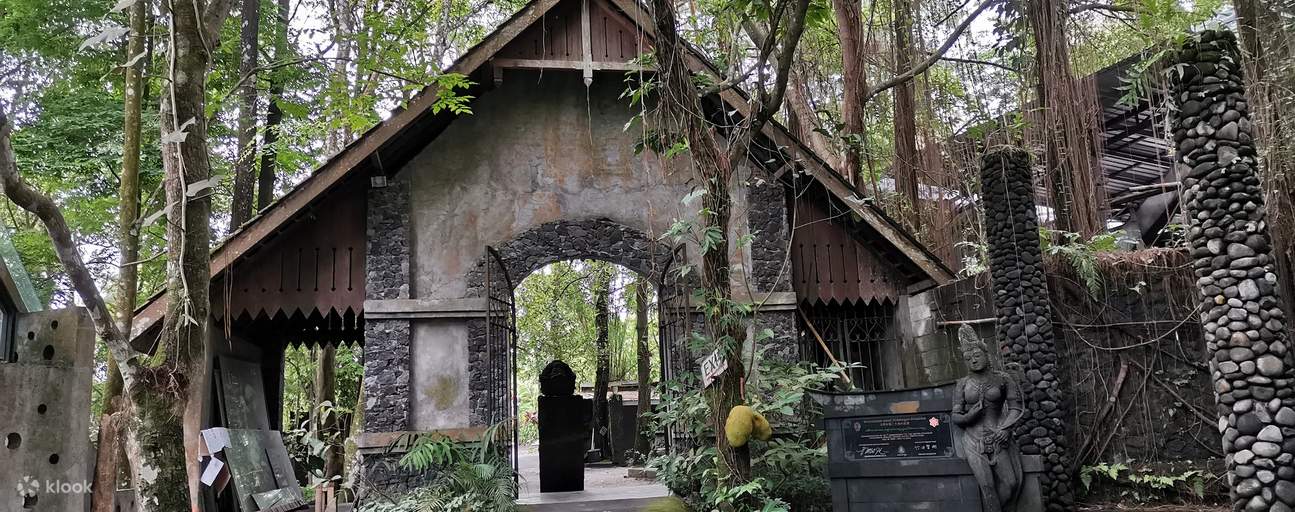 Private Ulen Sentalu Museum and Selogriyo Temple Tour - Klook