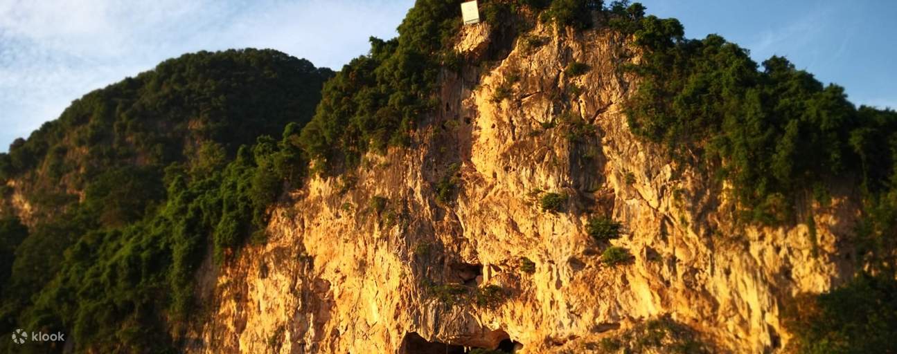 Guided Rock Climbing & Batu Caves Visit in Kuala Lumpur - Klook Indonesia