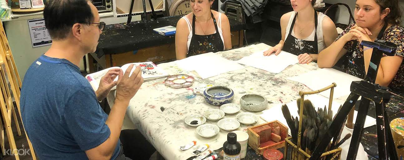 Chinese Calligraphy Class At Aura Art In Hong Kong Klook US Chinese Calligraphy Class At Aura Art In Hong Kong Klook US