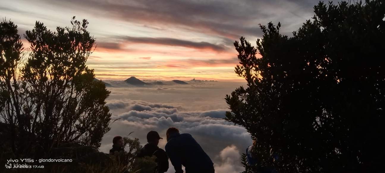 2D1N Hiking Merbabu From Yogyakarta - Klook India