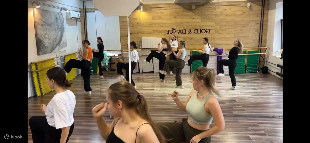 K-pop Dance Experience in Seoul (Class + Video Souvenir) - Klook Hong Kong