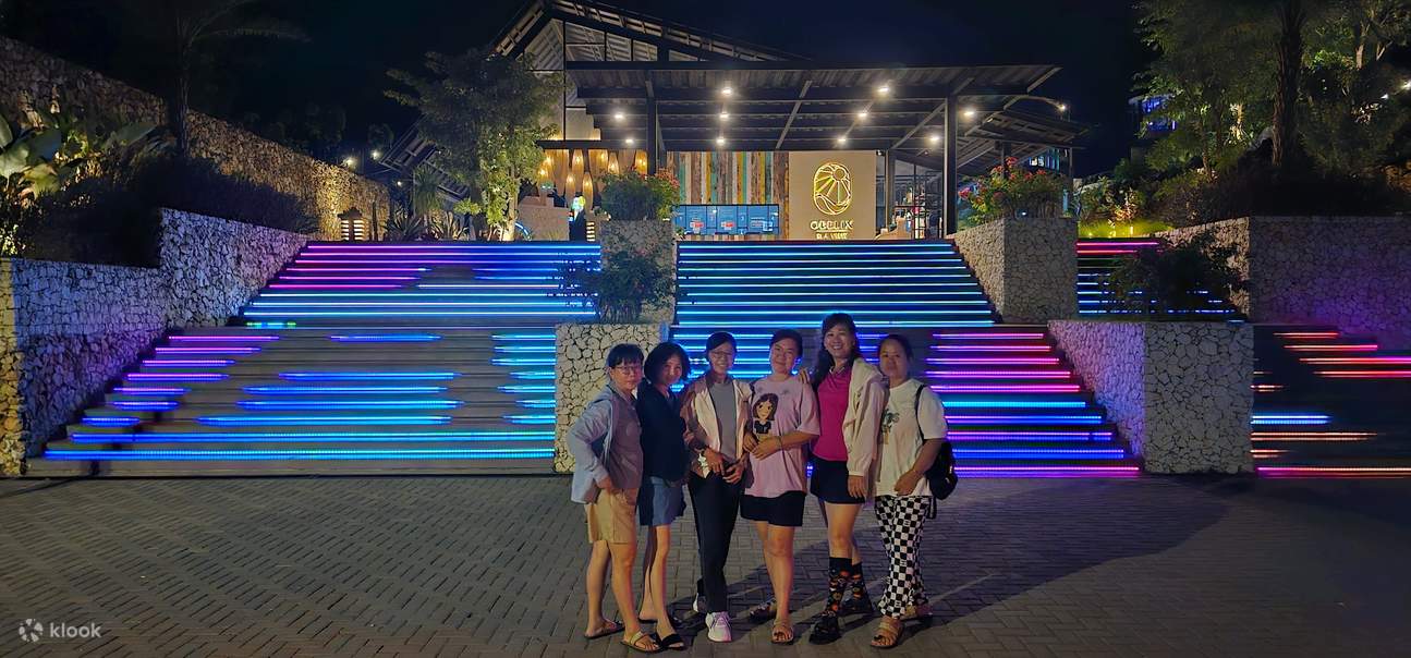 Obelix Sea View Art Performance with Kraton and Tamansari City Tours ...