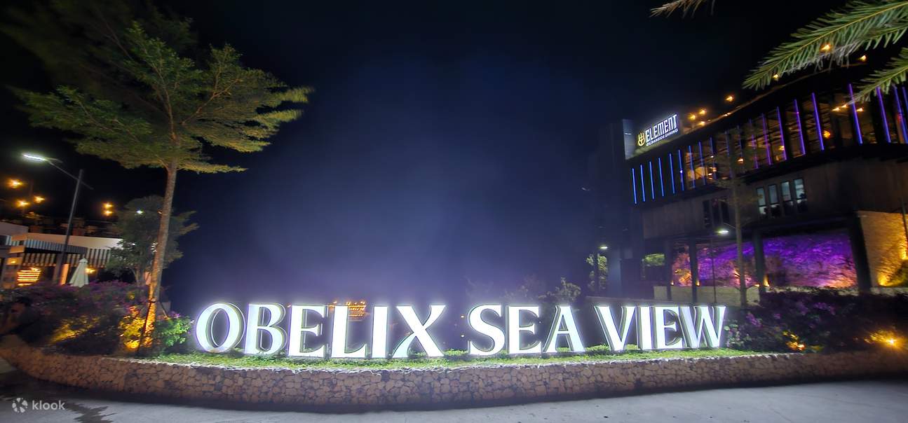 Obelix Sea View Art Performance with Kraton and Tamansari City Tours ...