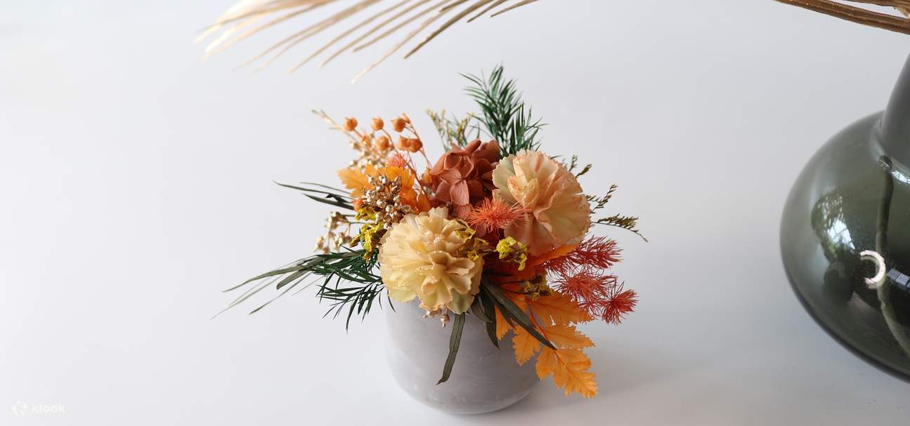 Taipei: Original Ecological Studio - Flower Arrangement & Plant ...
