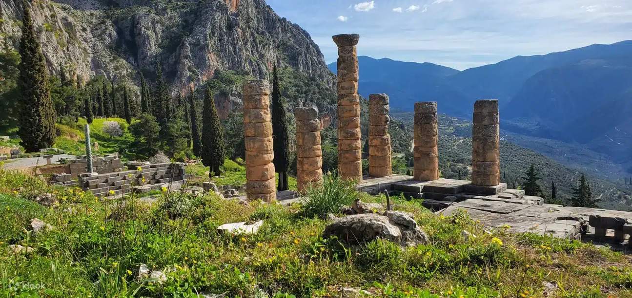 Perjalanan Sehari ke Delphi dari Athena: Jelajahi Peramal Yunani Kuno ...