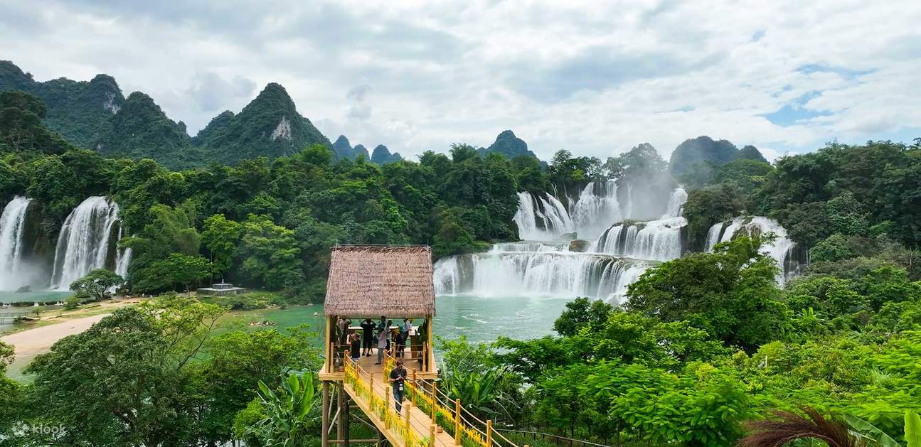 4-Day Private Tour of Detian Transnational Waterfall, Goose Spring ...