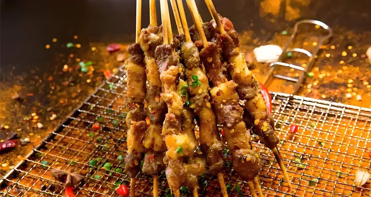 Shanghai Food Tour: Xintiandi, Sinan Road, and the Bund Private Half ...