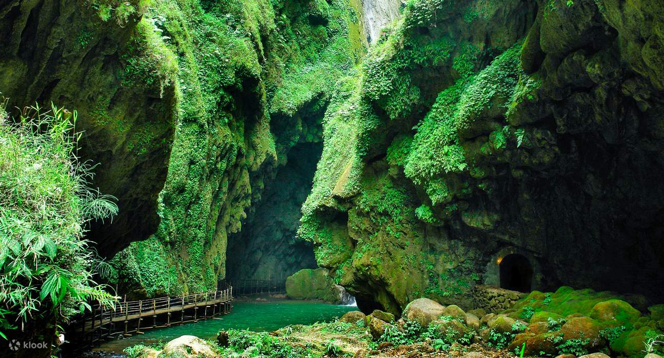 4-Day Private Tour of Detian Transnational Waterfall, Goose Spring ...