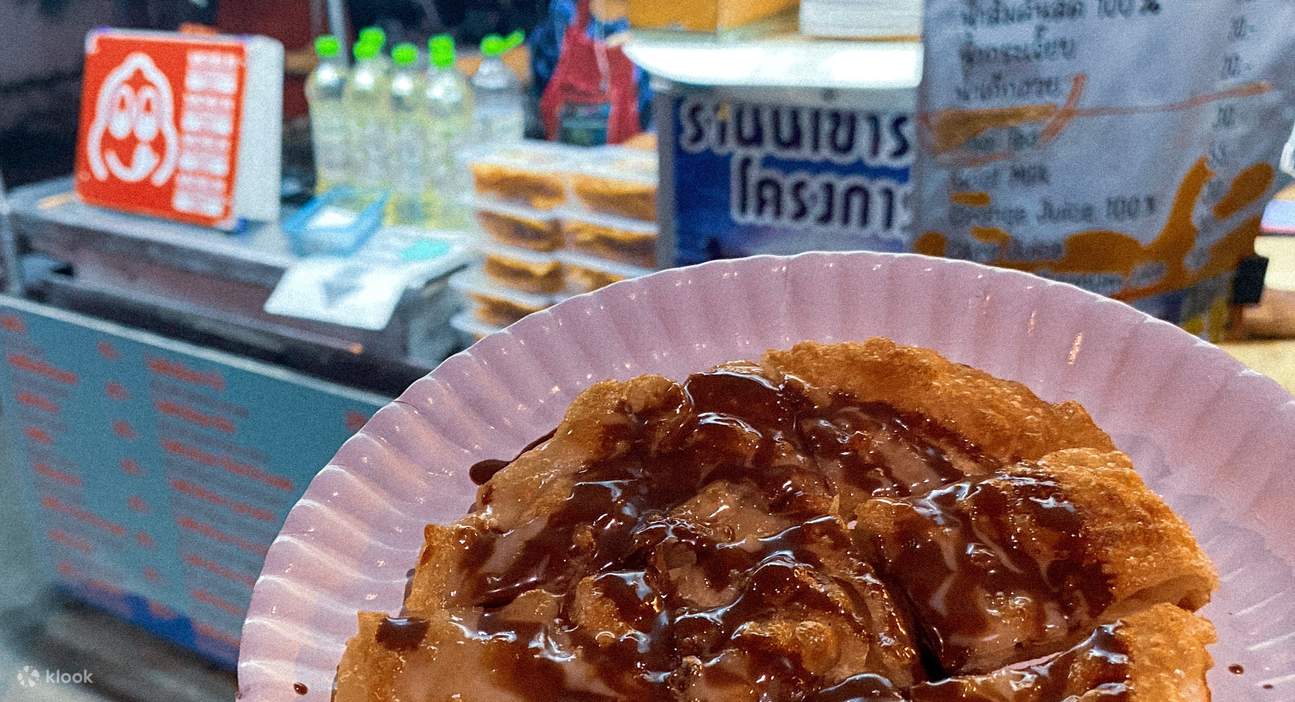 Doi Suthep, Wat Pha Lat and Michelin Street Food Trip with Local ...