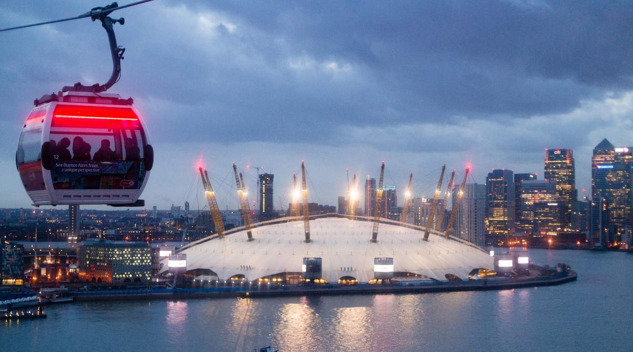 London Uber Boat by Thames Clippers River Roamer Hop-On Hop-Off Boat Trip