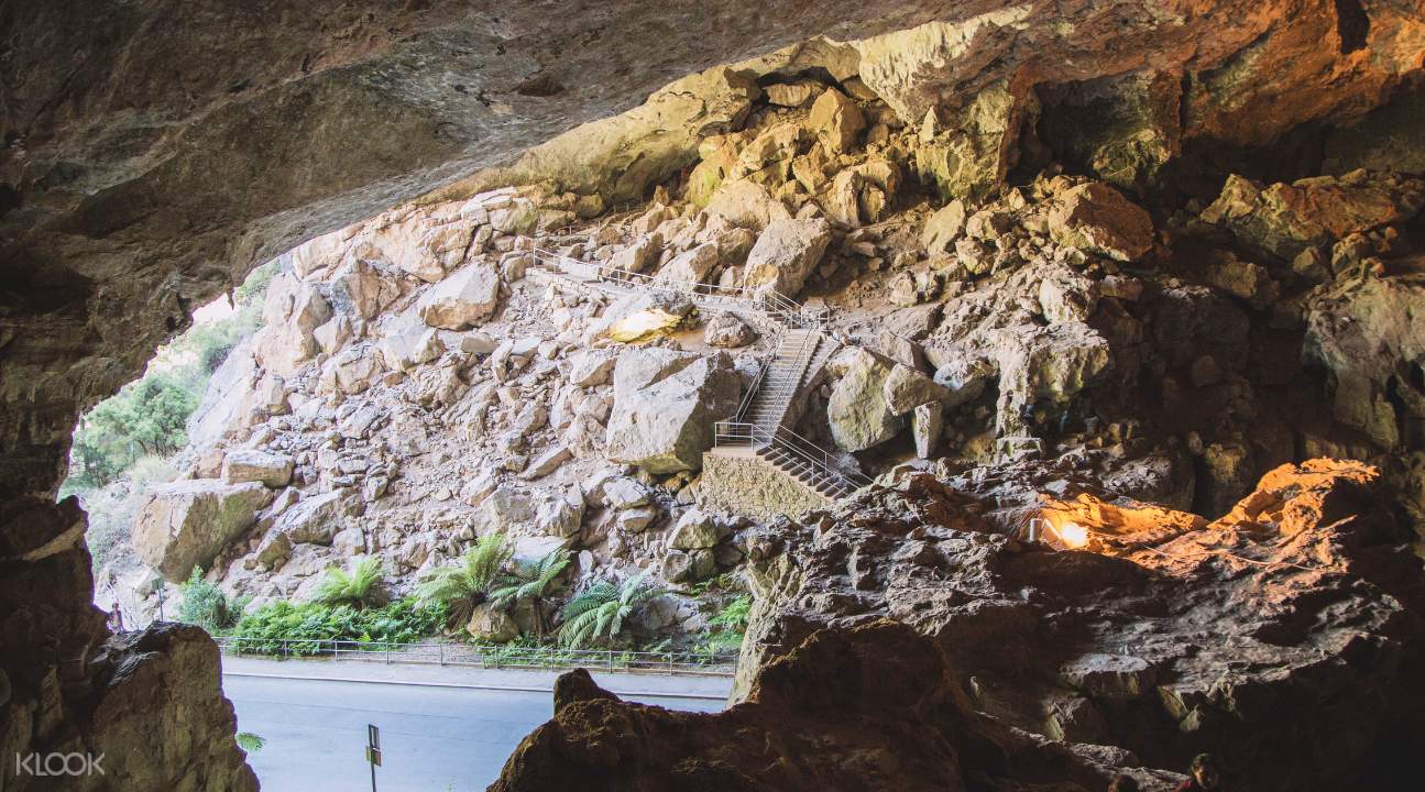 [SALE] Blue Mountains & Jenolan Caves Adventure Day Trip - Ticket KD