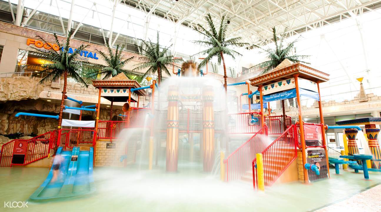 2D1N Vivaldi Park Ski World and Ocean World Trip