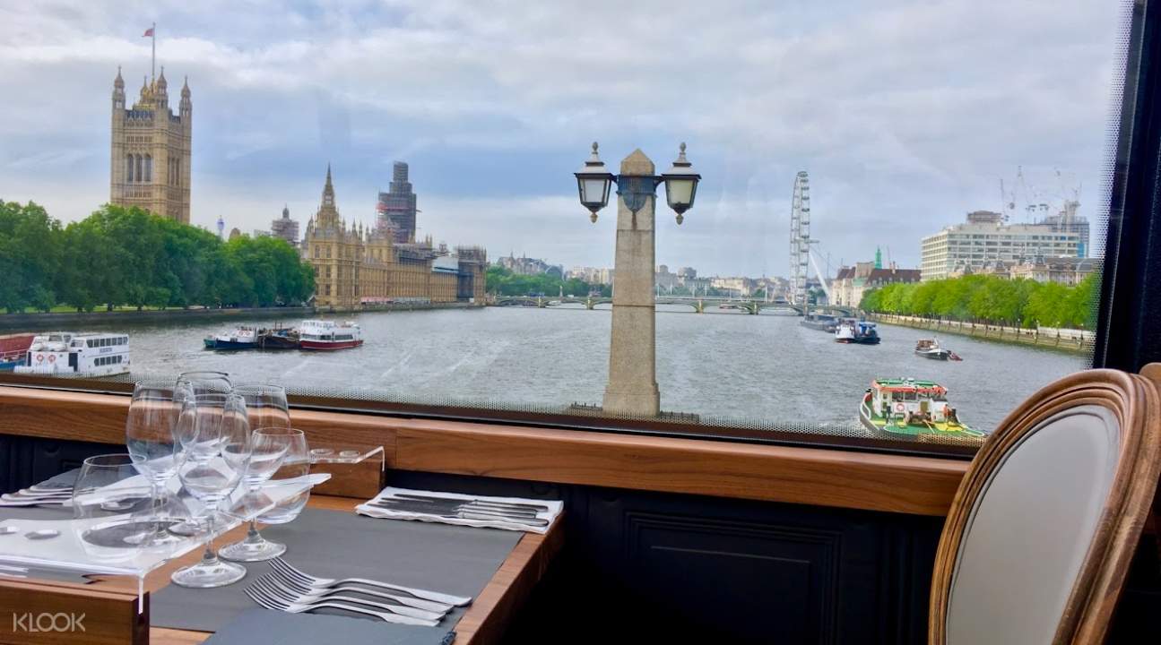 English Gourmet Lunch or Dinner by Bustronome Luxury Bus in London
