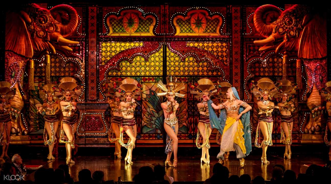 [SALE] Experience the Moulin Rouge Show with Champagne in Paris - Ticket KD