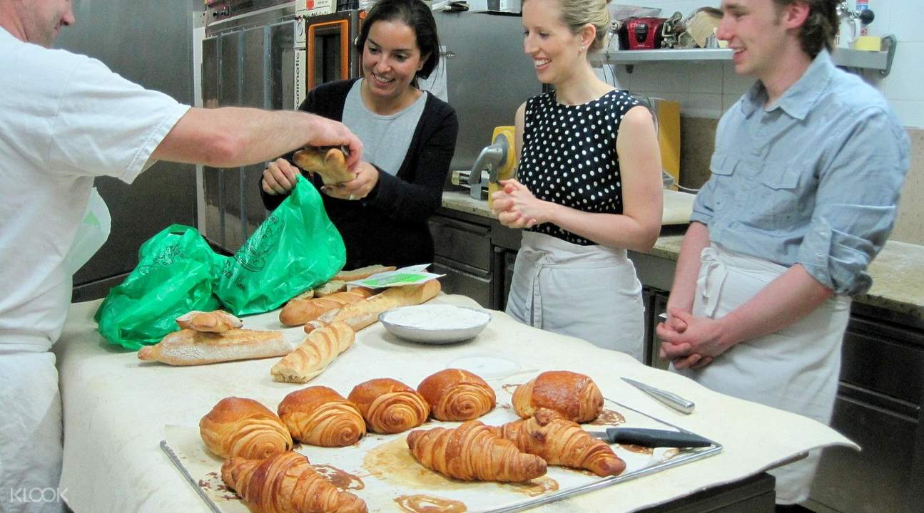 [SALE] Parisian Bakery Experience: Learn French Baking - Ticket KD