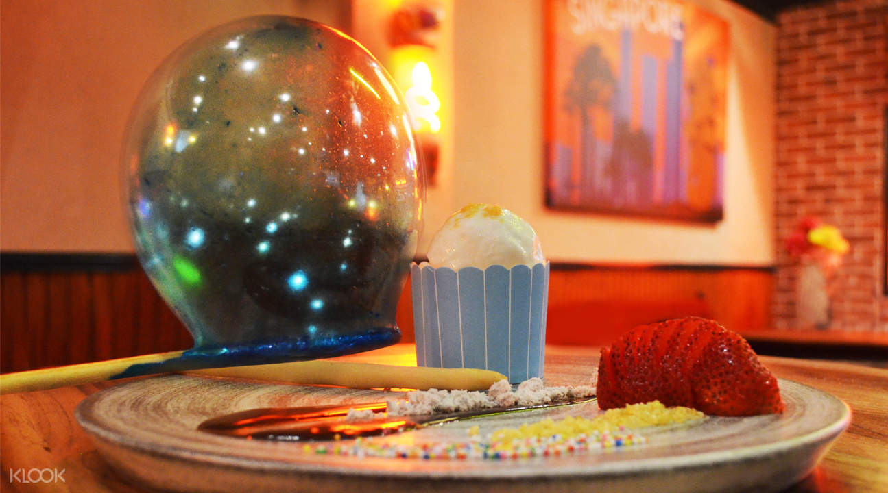 Central Perk Chandler's Edible Helium Balloon in Chinatown, Singapore ...