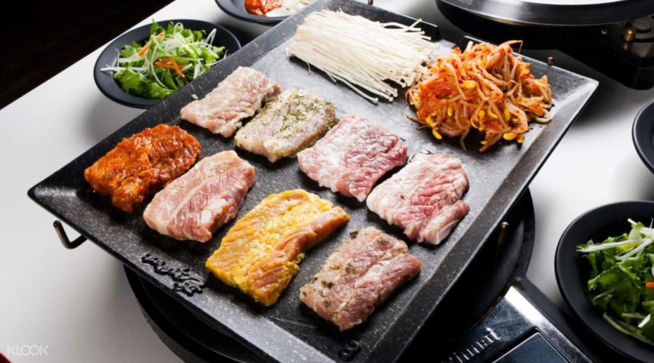 Palsaik Samgyeopsal, Myeongdong - Klook
