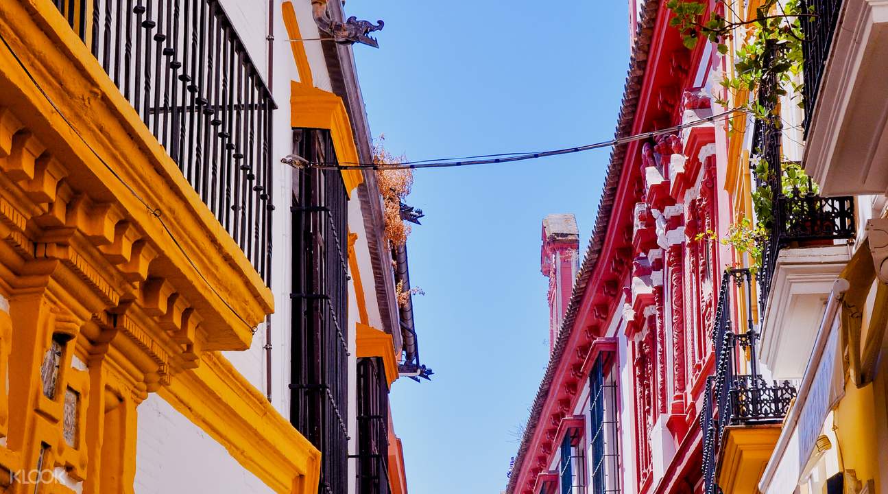 [SALE] Seville Santa Cruz Quarter Guided Walking Night Tour - Ticket KD