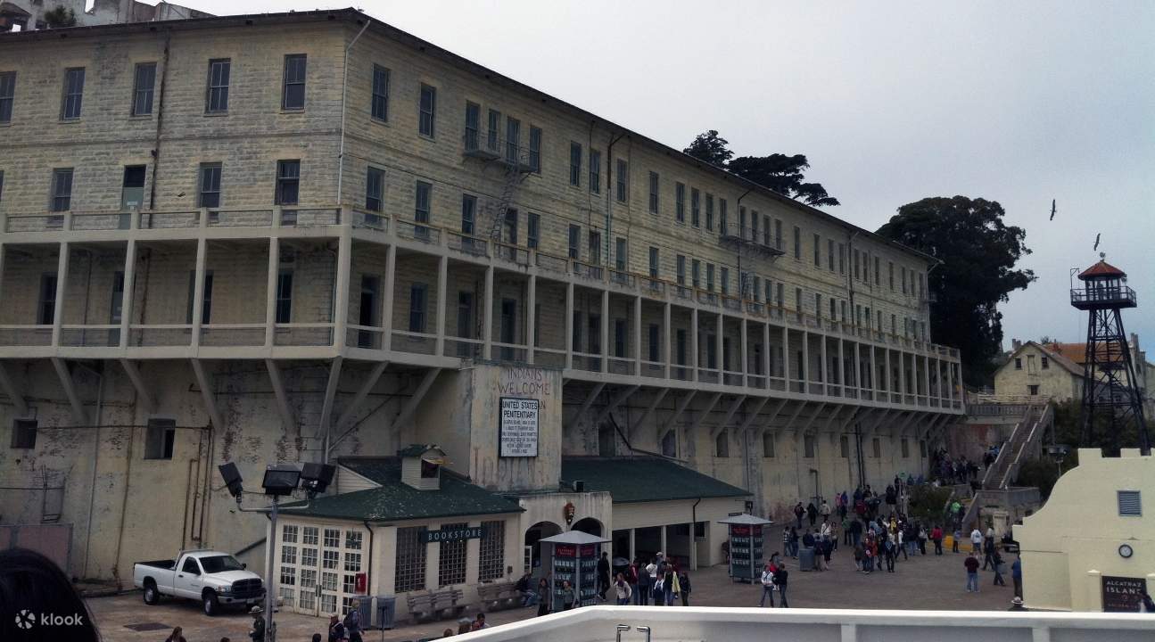 Alcatraz Day Tour and 3-Day Hop-on/Hop-Off Bus Tour Combo in San ...