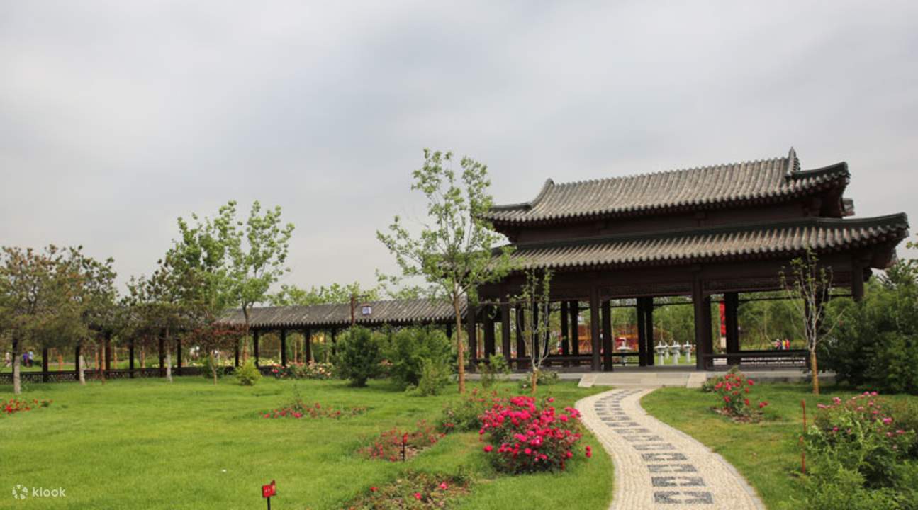World Chinese Rose Theme Park Ticket in Beijing - Klook