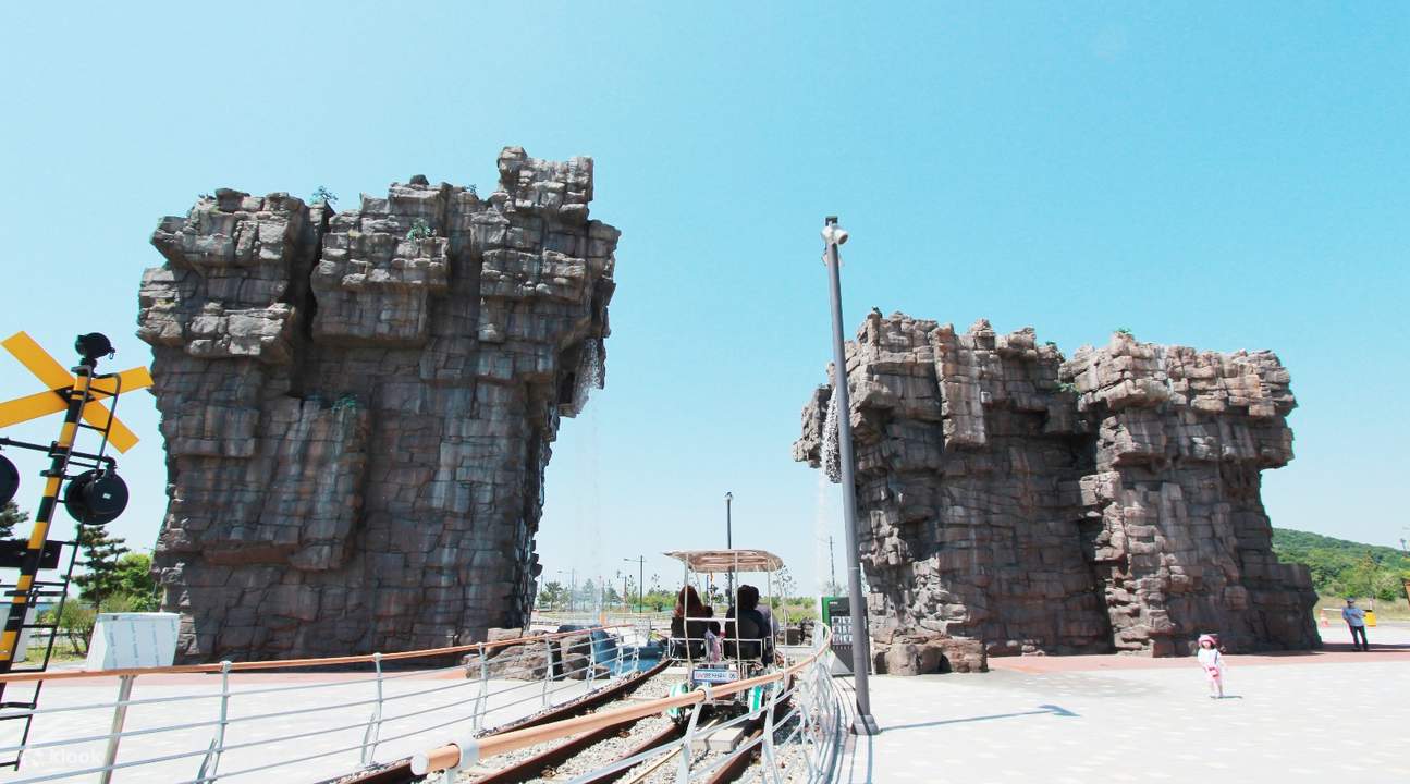 Yeongjongdo Seaside Rail Bike in Incheon - Klook, Vereinigte Staaten