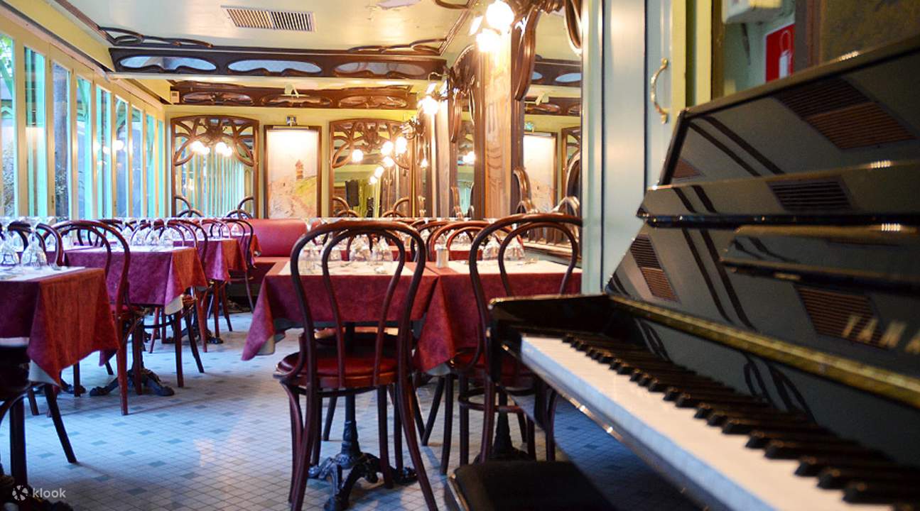Musical Dinner at Montmartre - Klook